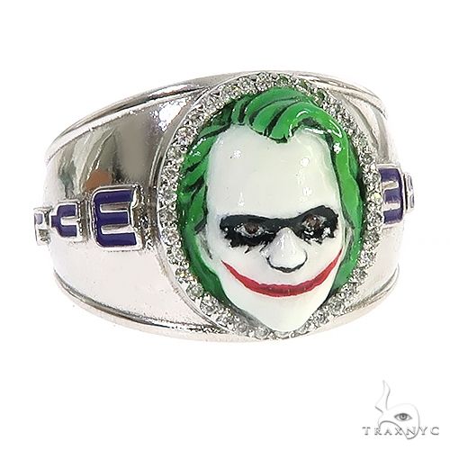 Joker wedding band | Beachweddingtips.com